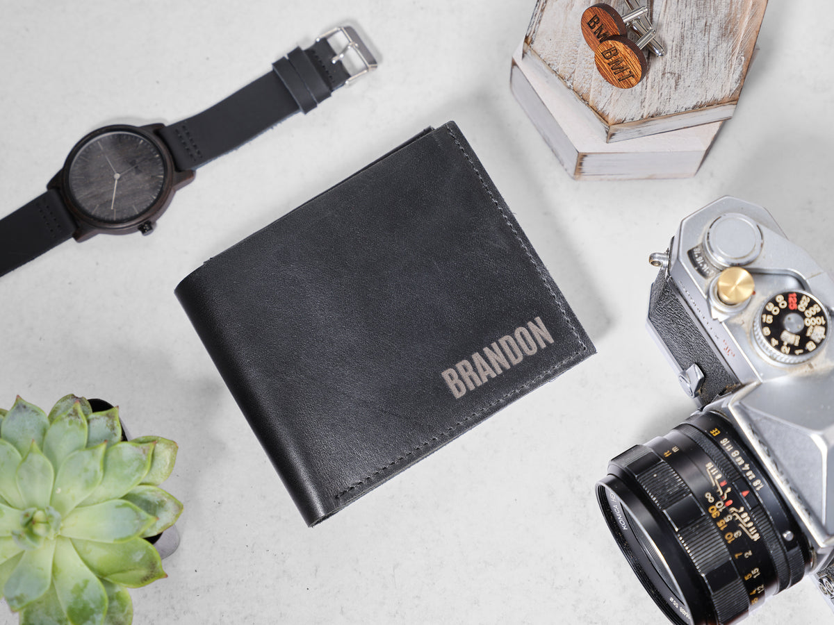 Personalized Leather Wallets for Men | Groomsman Gear