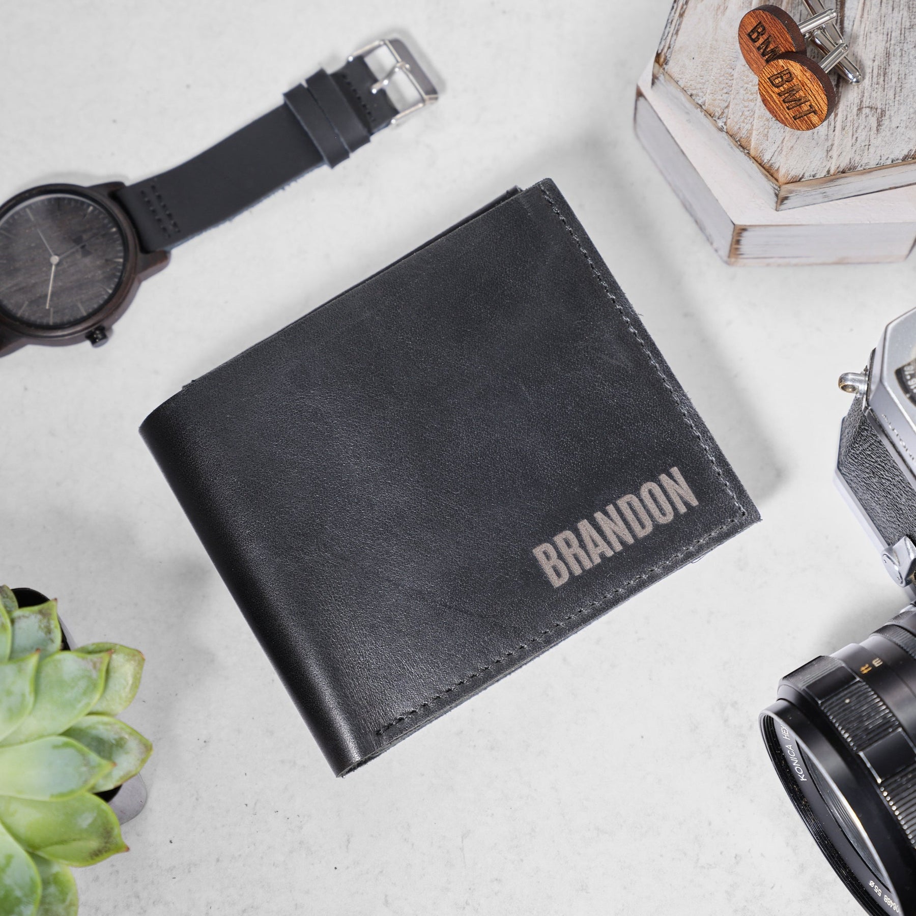 Personalized Leather Wallets for Men | Groomsman Gear